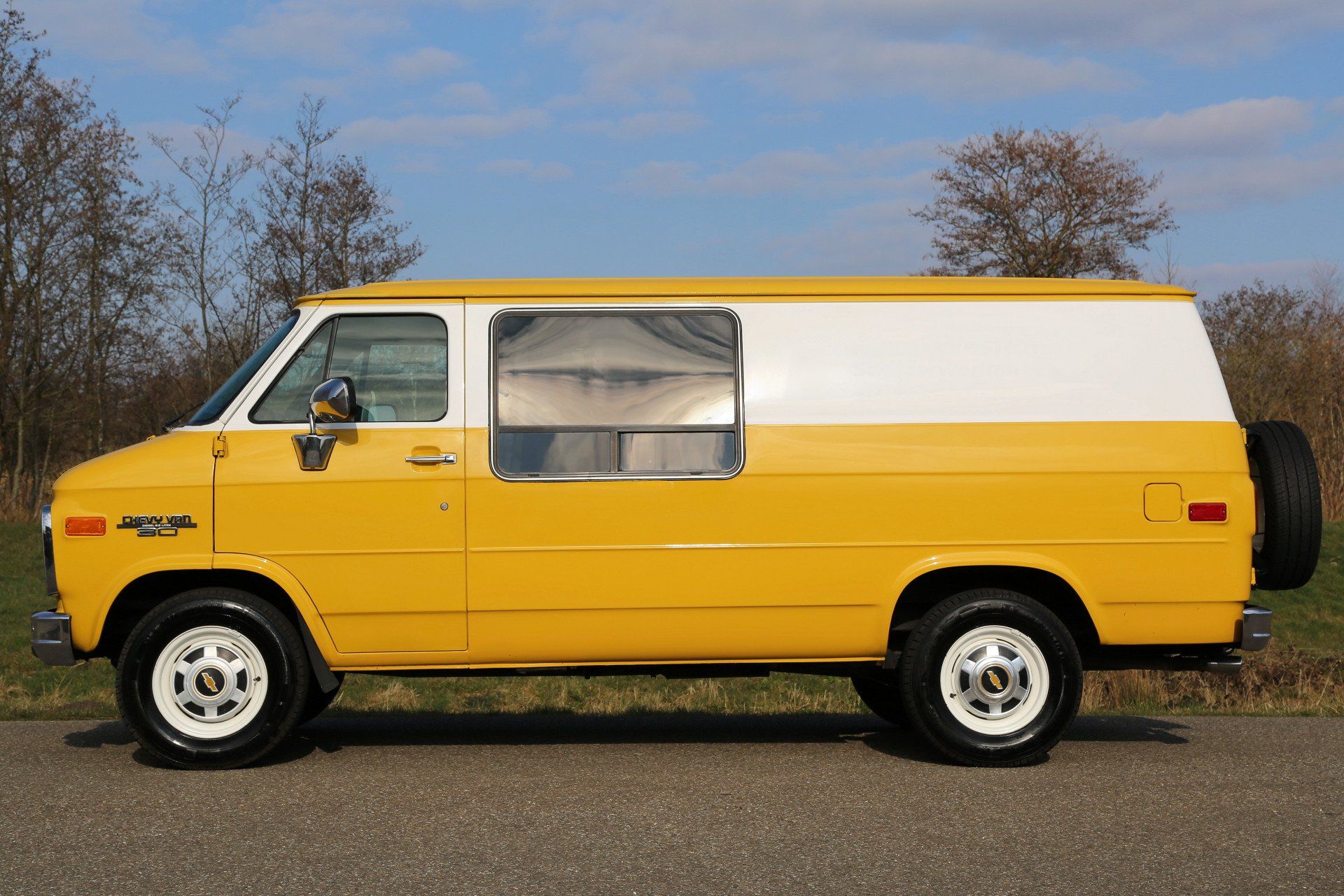 Chevrolet G30 Chevy Van 6.2 V8 Diesel kopen? | T&O Auto's