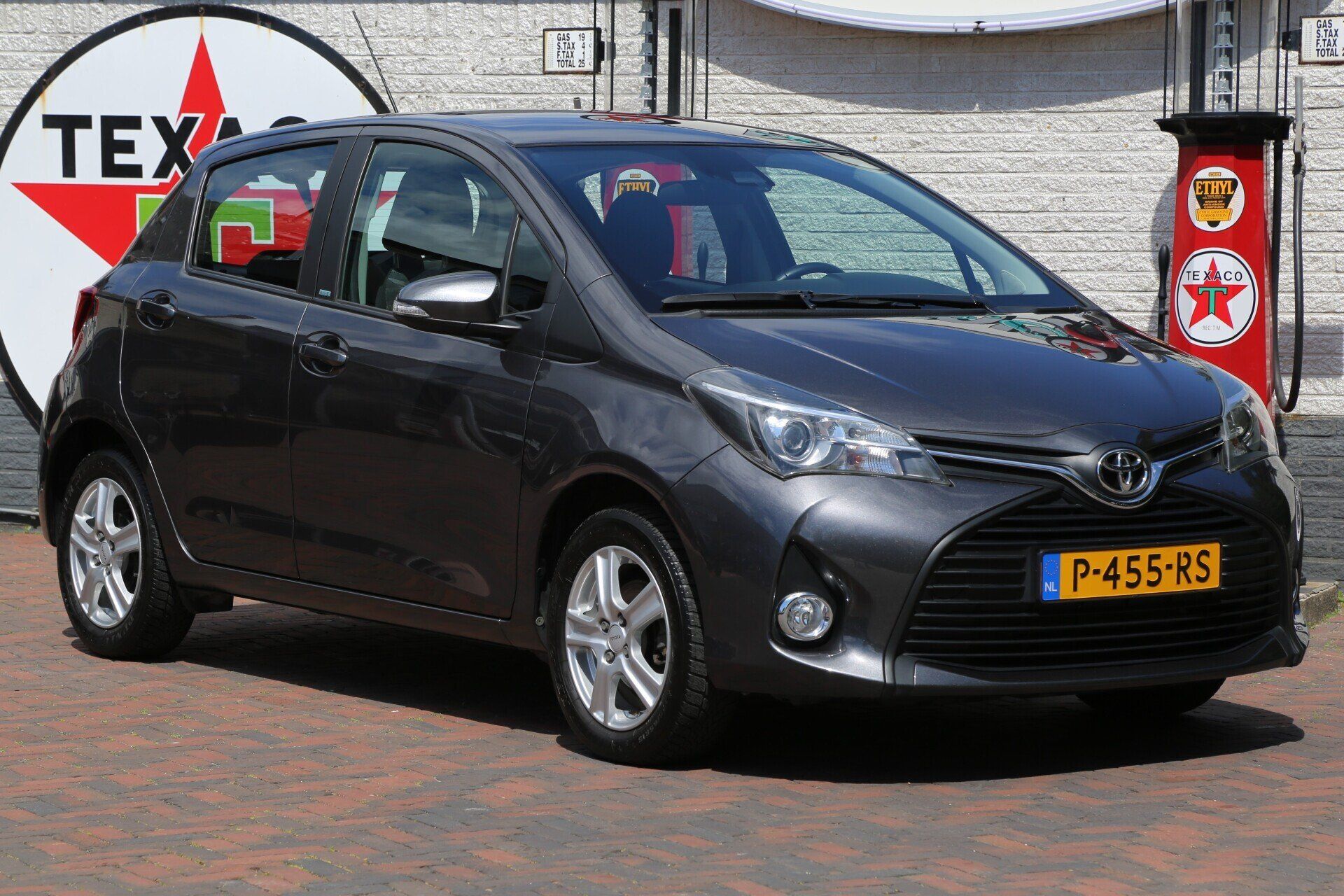 Toyota Yaris 1.3 VVT-i Dynamic tweedehands kopen? | T&O Auto's