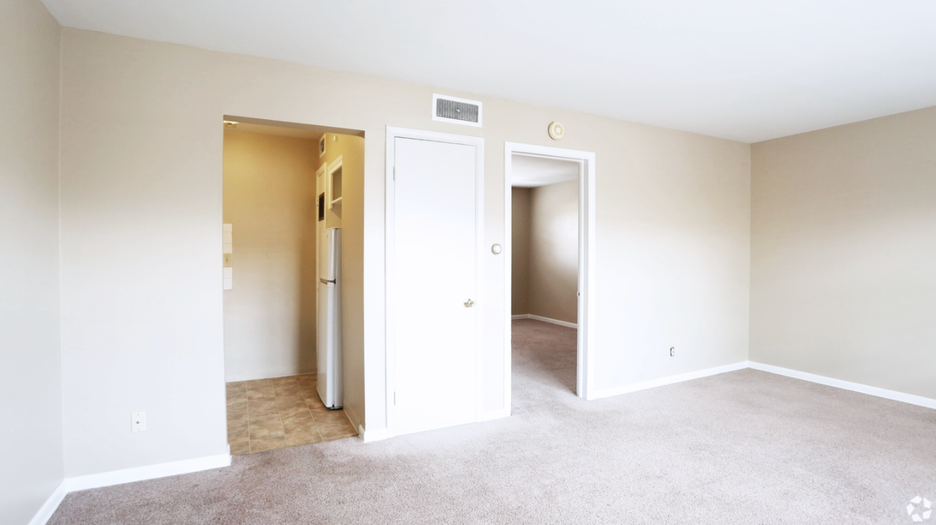 Kenny Road Apartments | One-Bedroom Apartments