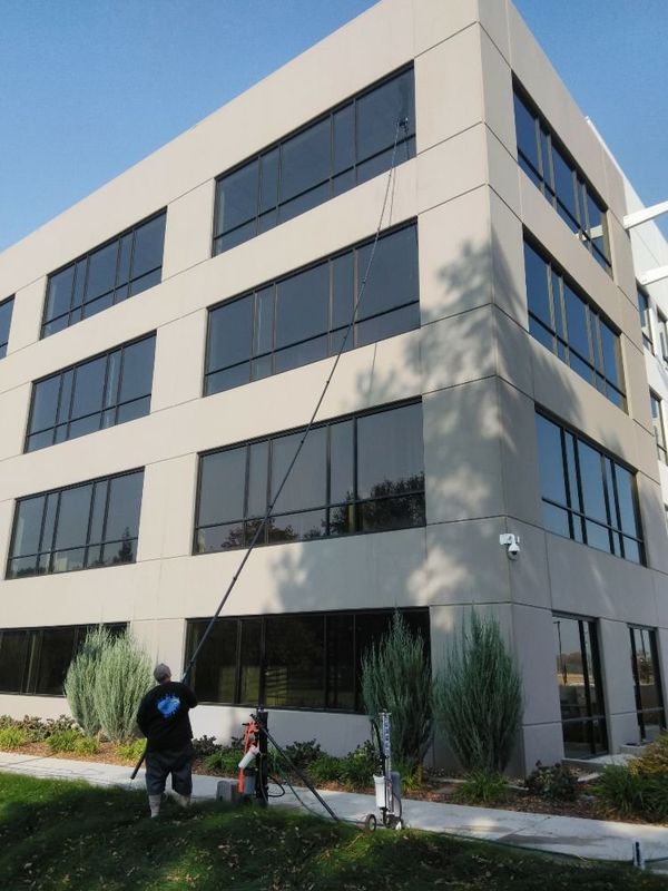 Window Cleaning Service In Sacramento Ca | Dan Downey Window Cleaning