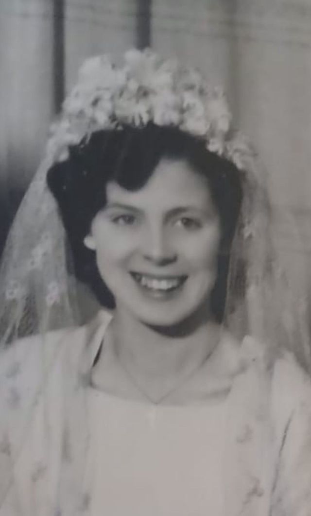 Geraldine Mallon's Instagram, Twitter & Facebook on IDCrawl