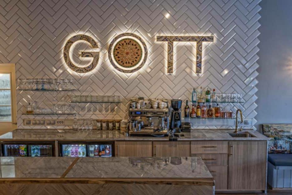 Food & Drink's in Vestmannaeyjar