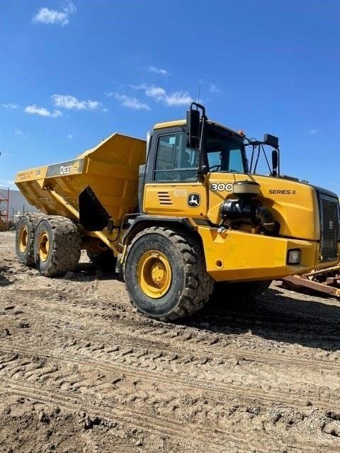 Used 2014 John Deere 300D II Articulated Dump Truck For Sale