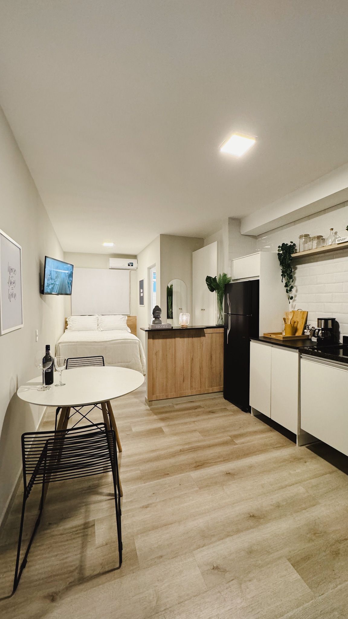 Apê Smart Studios | Hospedagem na Paulista e Santos