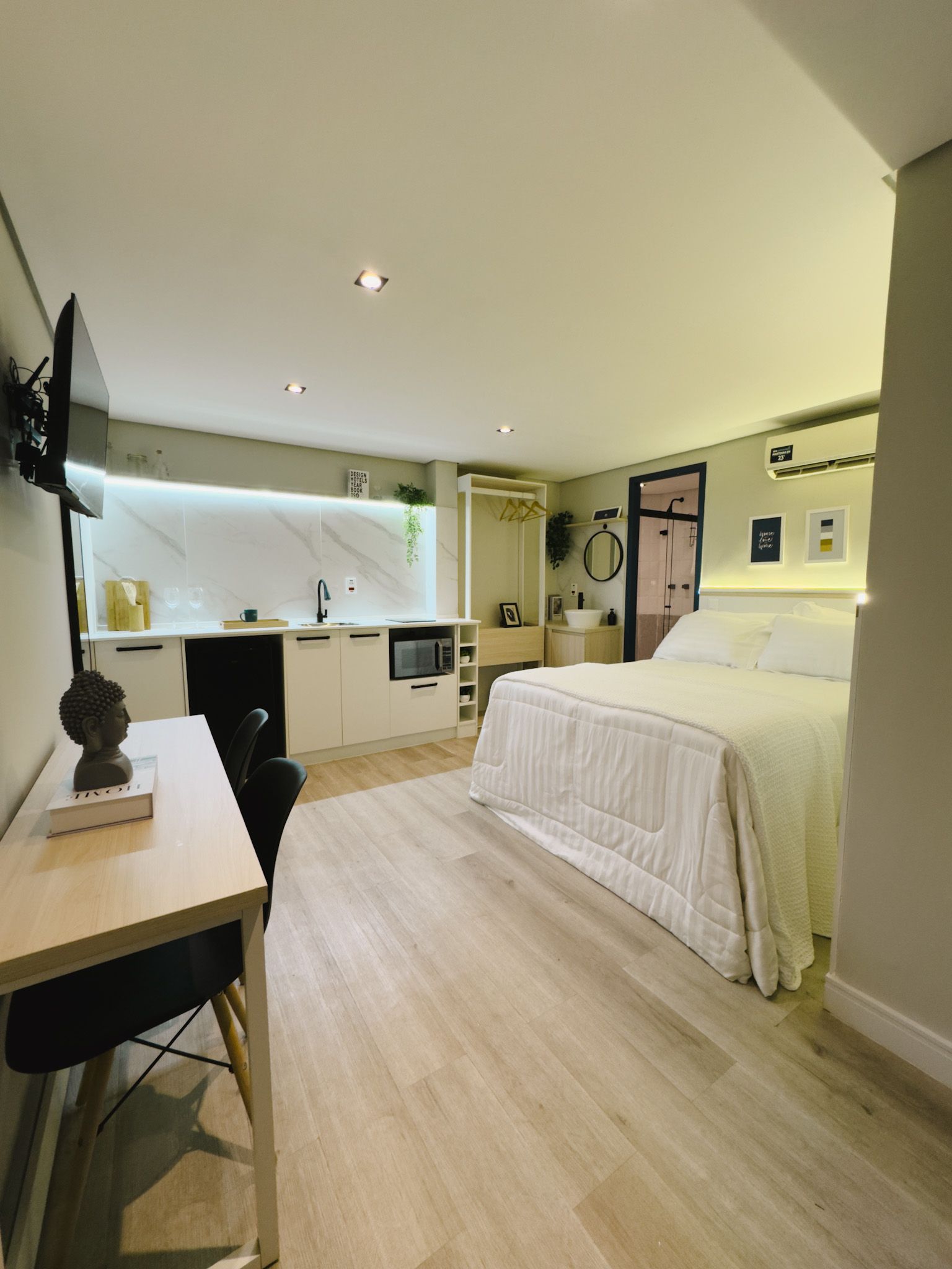 Apê Smart Studios | Hospedagem na Paulista e Santos