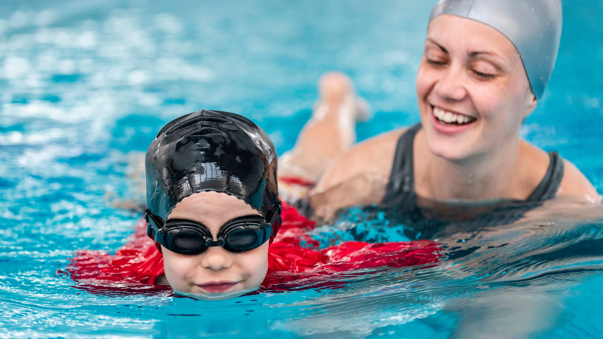 Beginner Swim Lessons for Ages 5-7 at Locally Owned Savvy Swimmers
