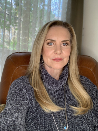 Robyn Blythe, LCSW Psychotherapist & EMDR Therapy