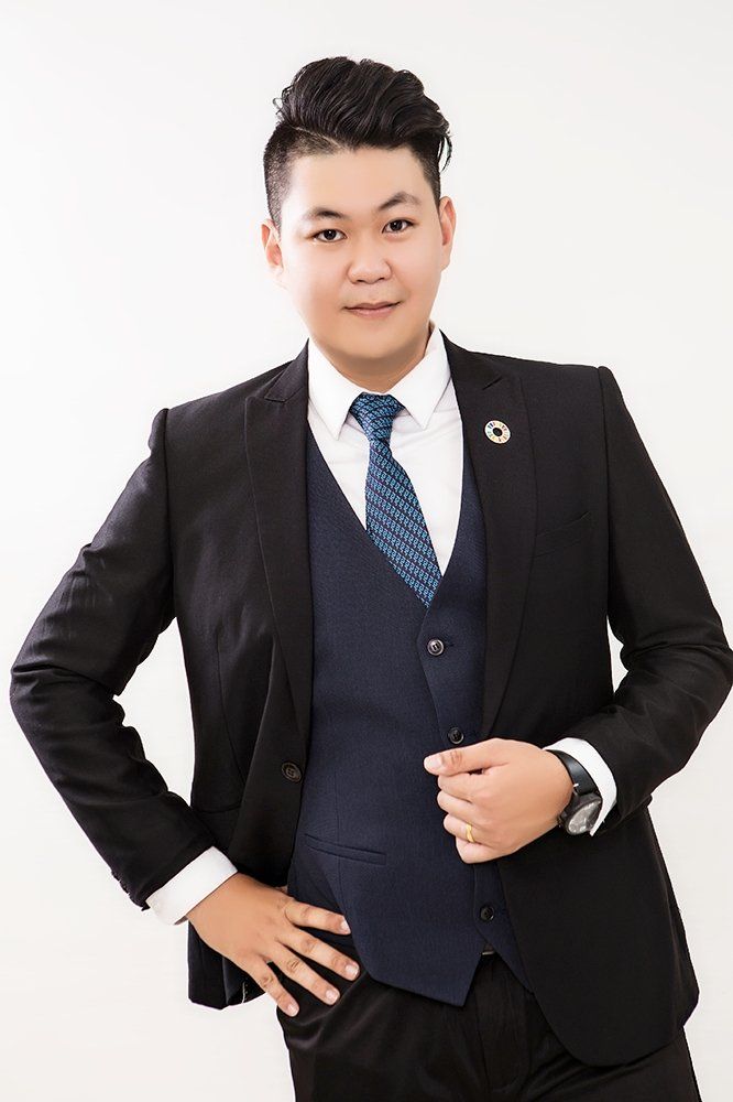 Eugene Ong - Managing Director of Chillex Hunter