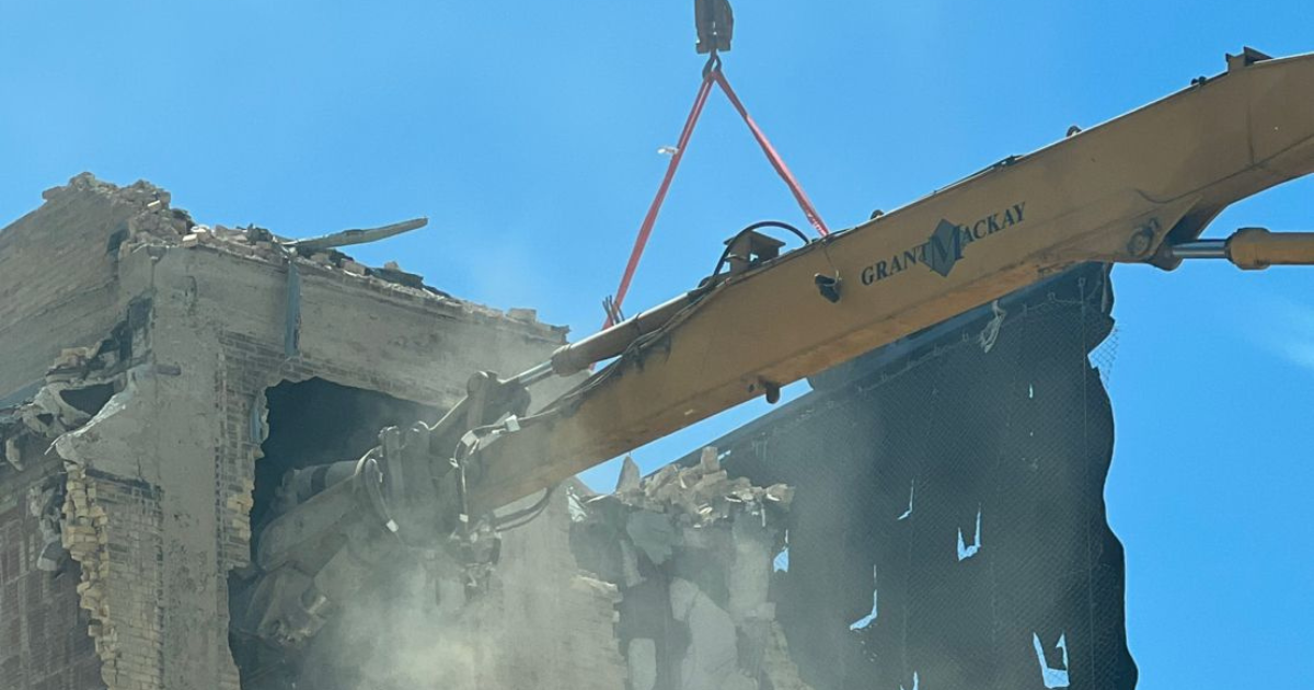 Explosive Demolition: Controlled Destruction for Large-Scale Structures