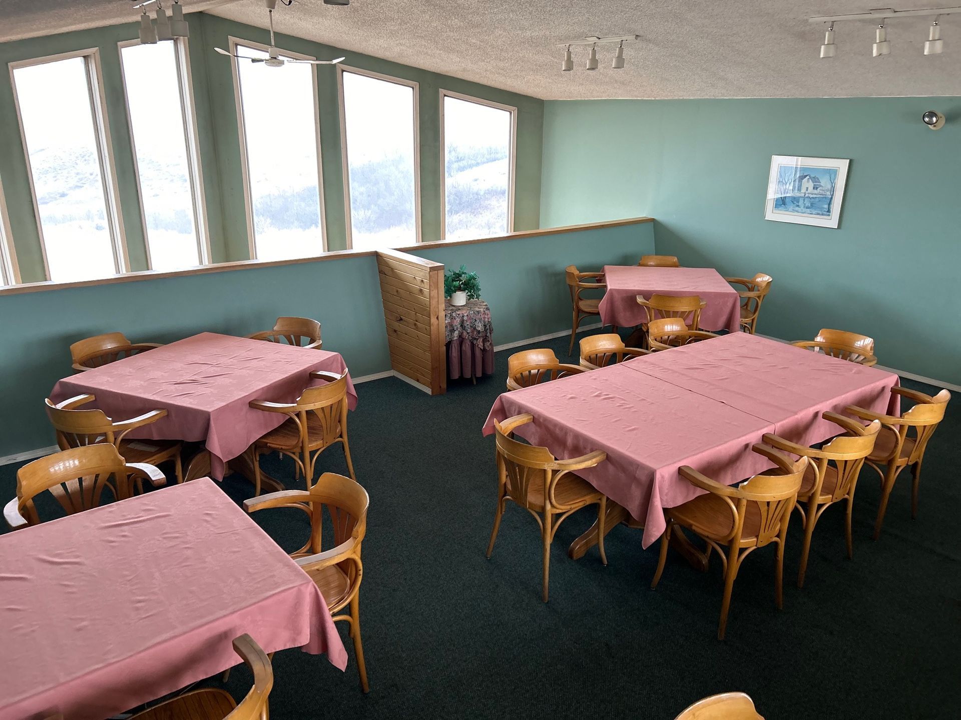 Mainstay Inn Resort & Restaurant | Lakeside Luxury Resort |Saskatchewan ...