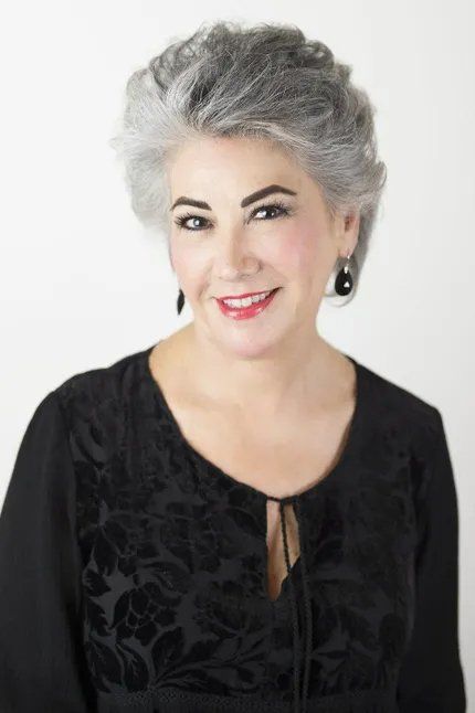 Pam Medlin's Instagram, Twitter & Facebook on IDCrawl