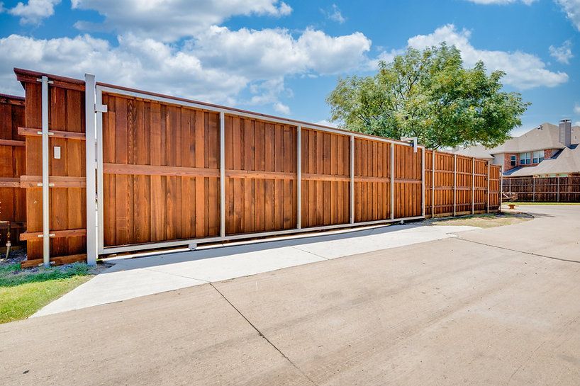 Rolling Driveway Gates | Frisco Fence
