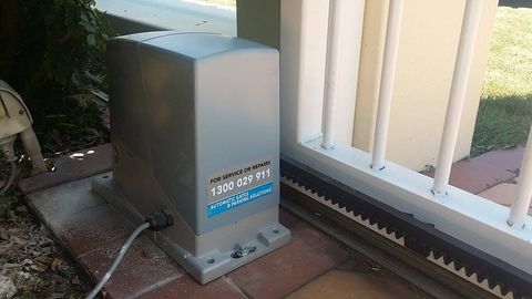 Sliding Gate Motors in Brisbane | Automatic Gates & Parking Solutions