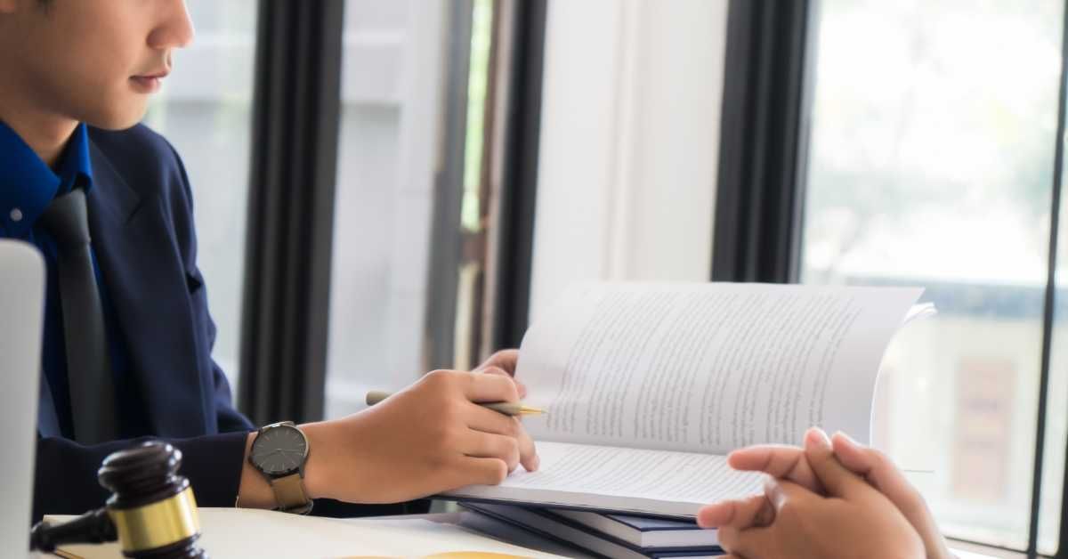 What Attorneys Should Know About Service of Process in Florida | Professional Process Servers