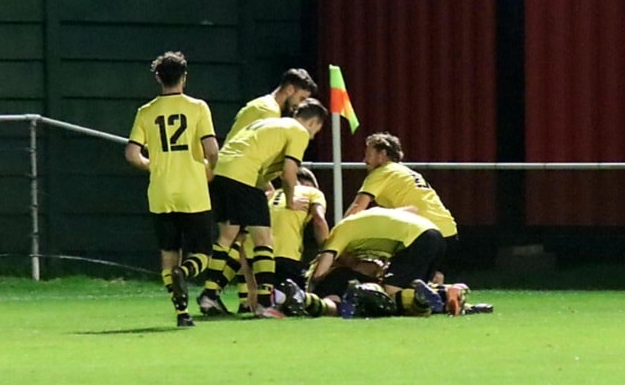 WEEKEND PREVIEW - OCT 22