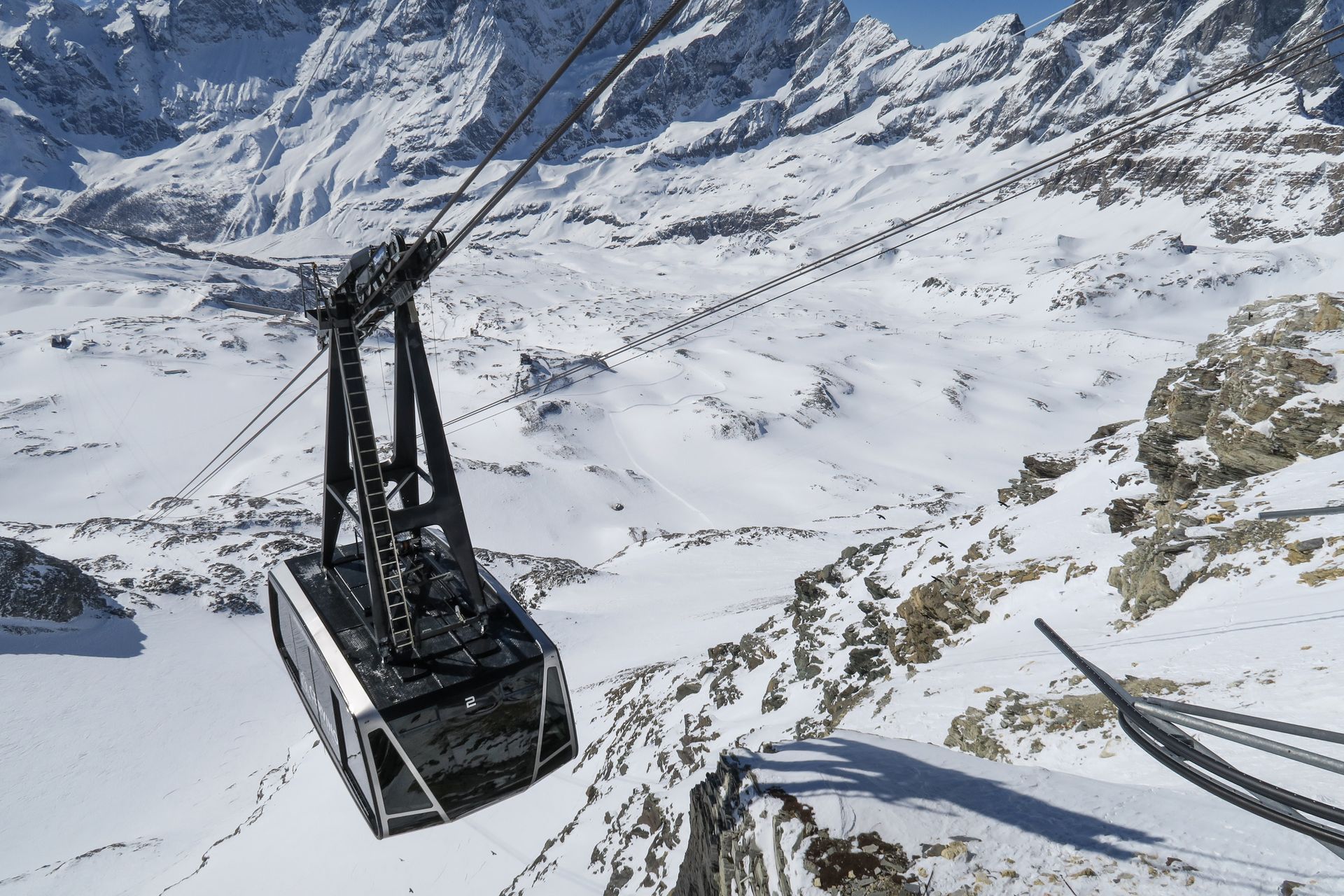 Cervinia Ski Resort | Absolutely Snow: Ski Operator