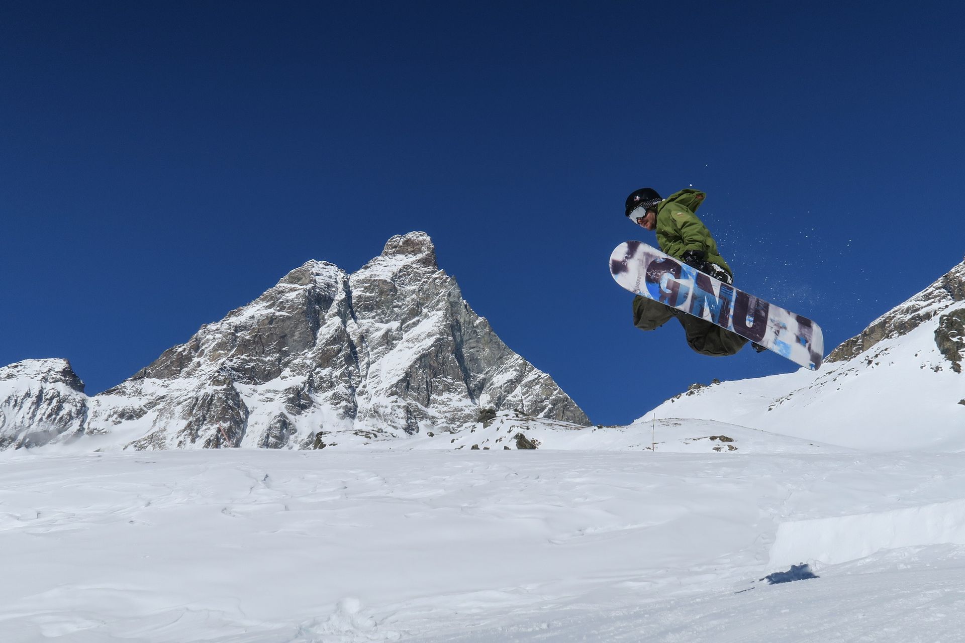 Cervinia Ski Resort | Absolutely Snow: Ski Operator