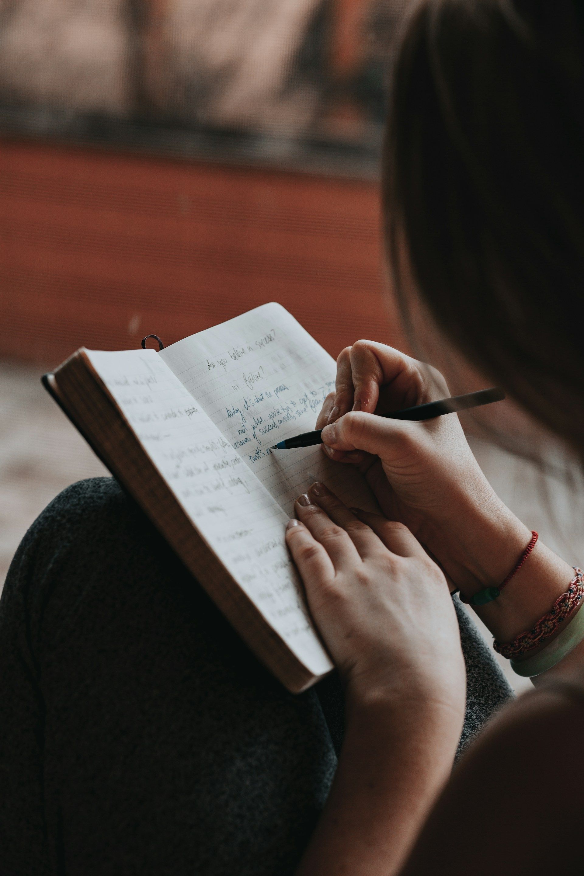 Finding the Perfect Location for Your Book Writing Retreat