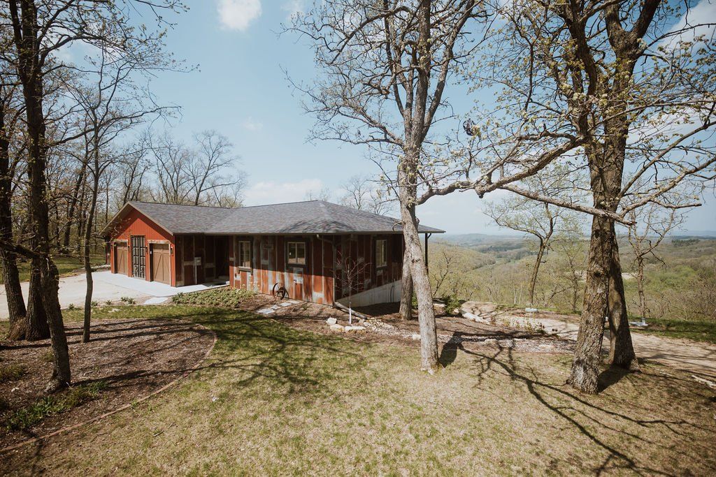 Cabins for Rent near Onalaska, WI | High Point Retreat