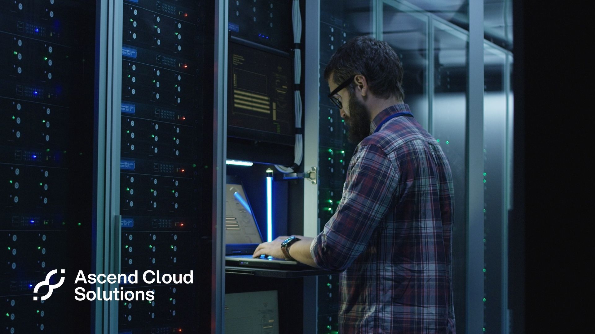 Why do (most) servers run Linux?