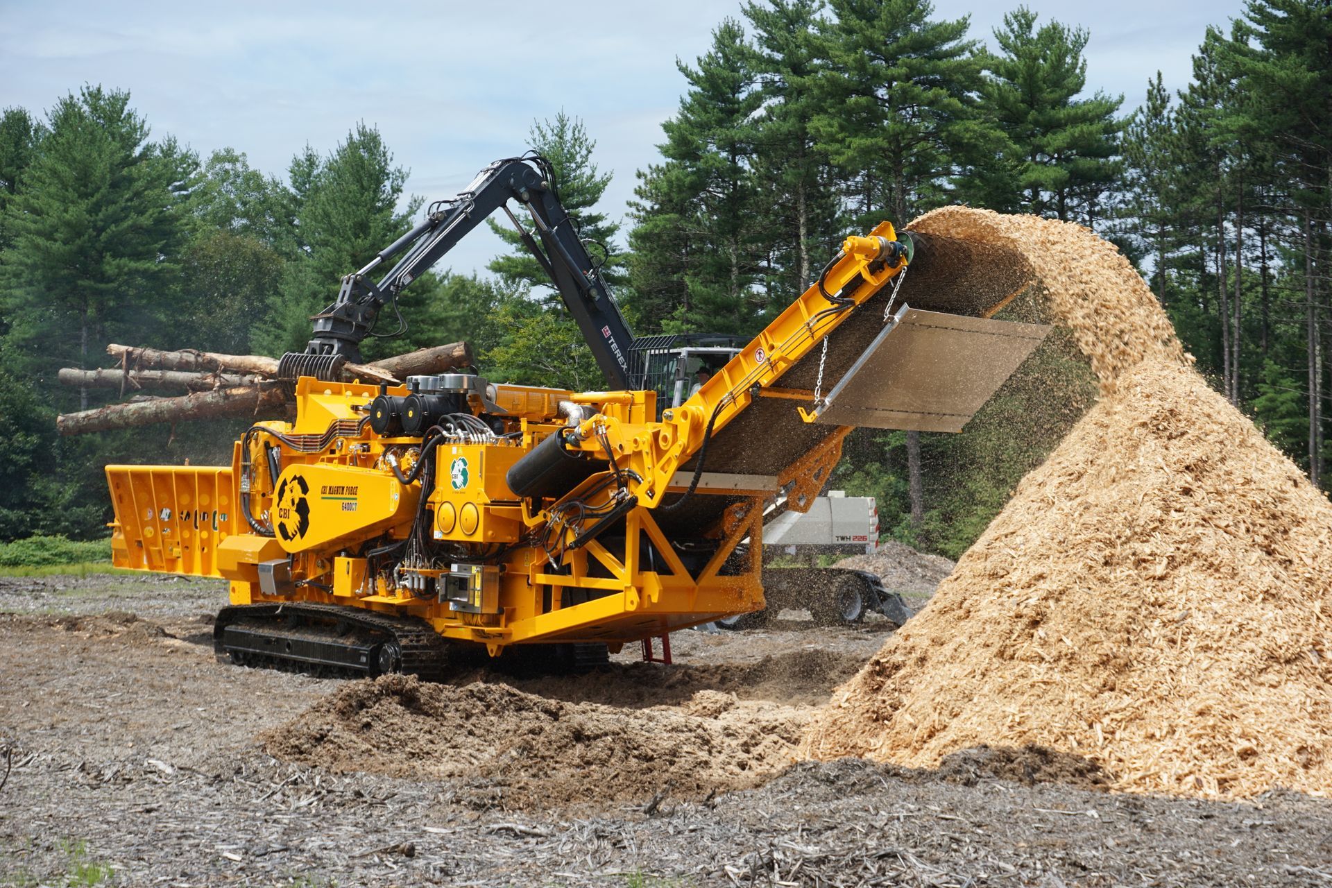 CBI 5900 Horizontal Grinder | Powerful Grinding for Wood and Biomass