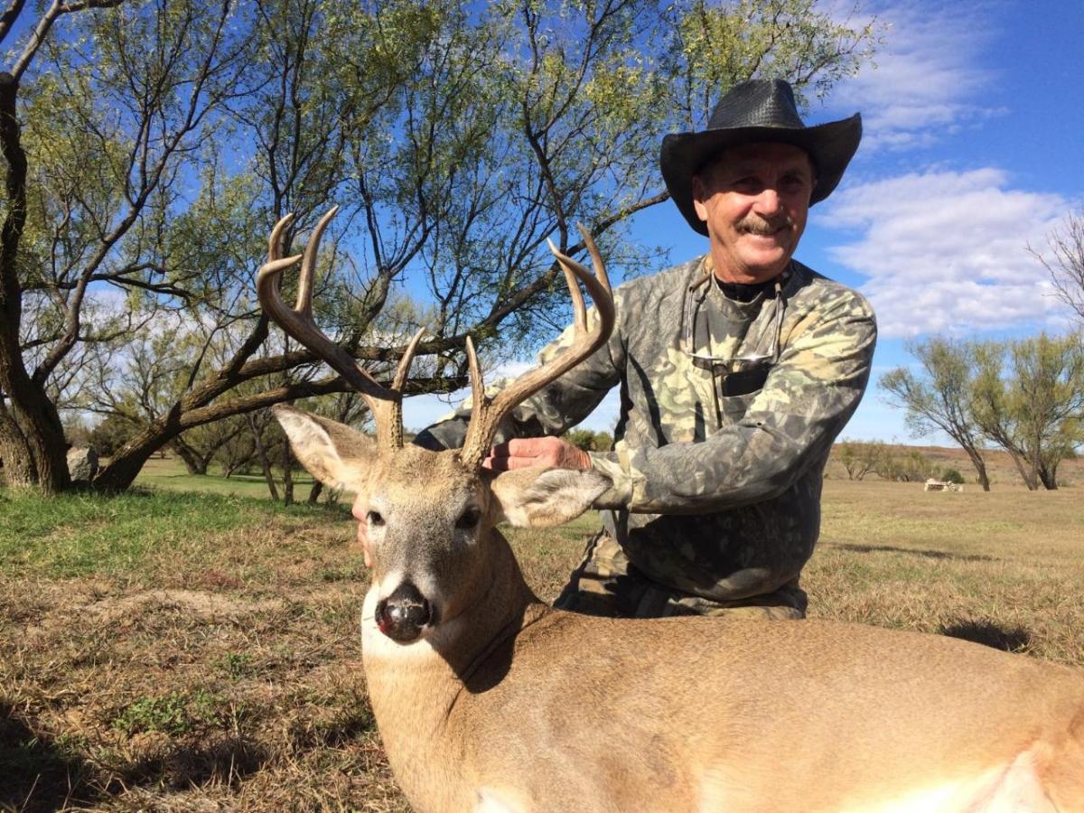 Salt Fork Hunts | Your Premier Texas Deer & Turkey Hunting Outfitter