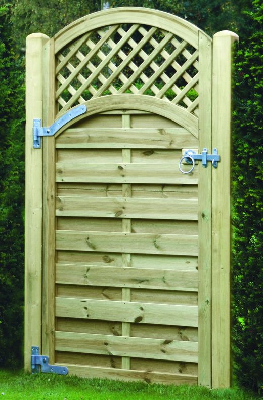 Local Fence Supplier | LawMac Fencing