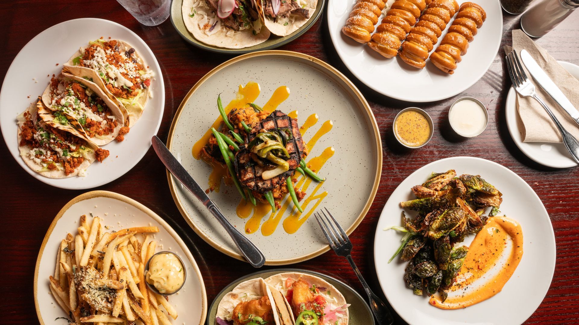 The Posh Pig Bar & Bistro - Home page