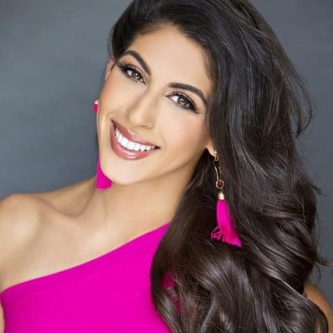 Stephanie Lisa's Instagram, Twitter & Facebook on IDCrawl