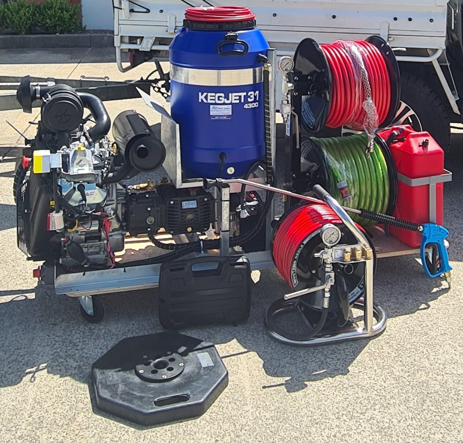 East Coast Water Blasters | Cleaning Supplies