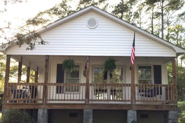 Oak Island Vacation Homes - Oak Island, NC - Rental Properties