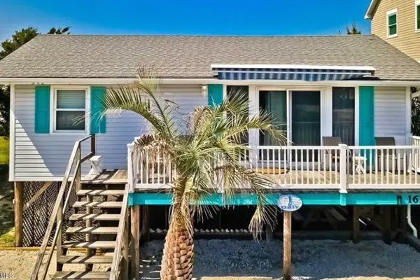 Oak Island Vacation Homes - Oak Island, NC - Rental Properties