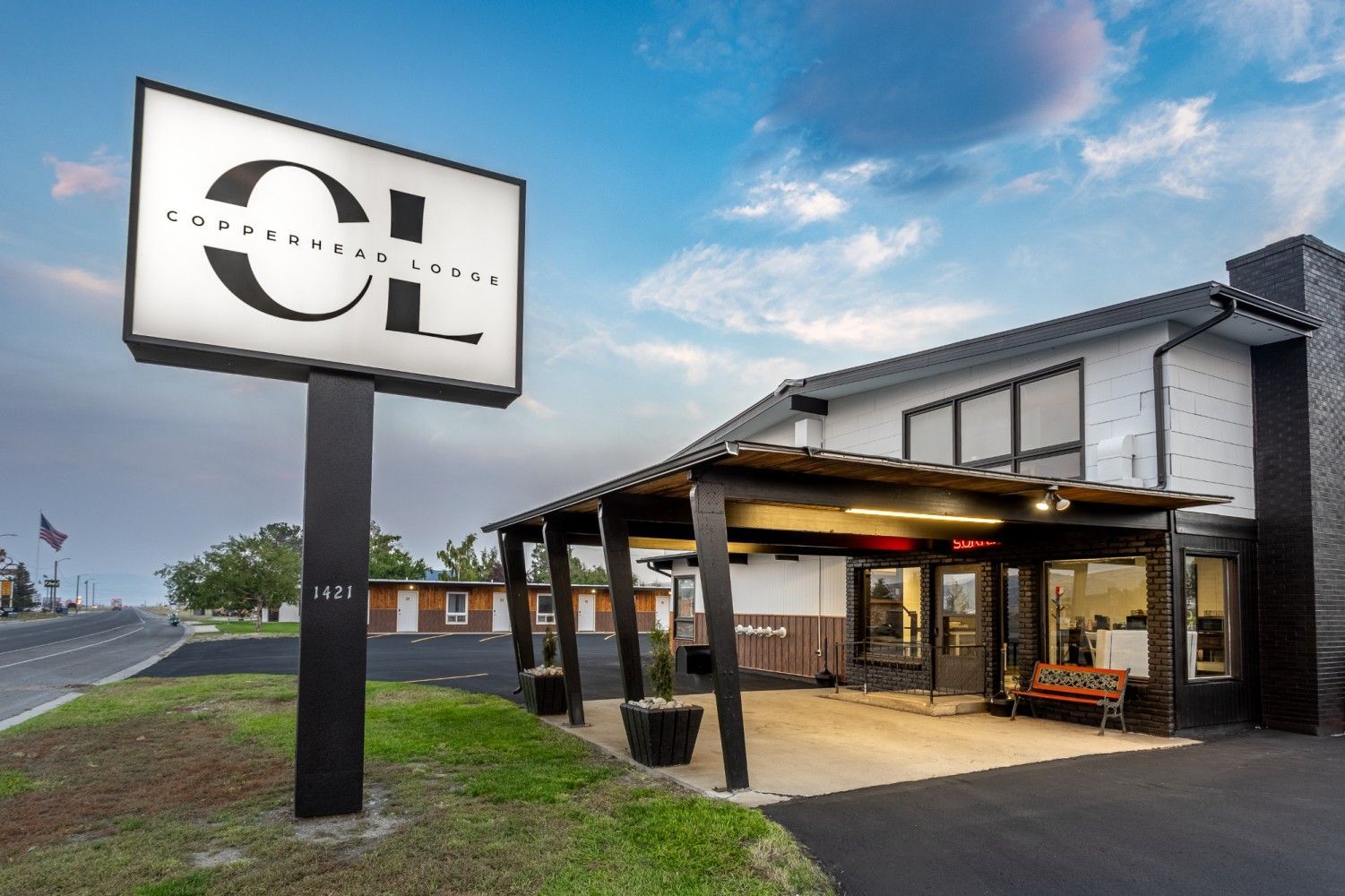 About us | Copperhead Lodge Anaconda, MT