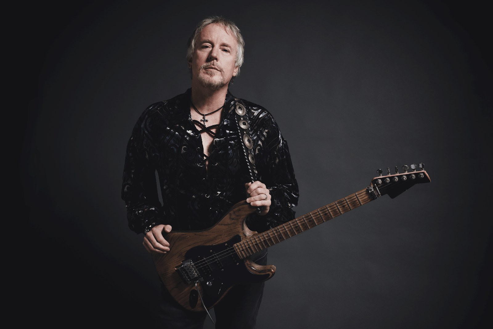 Chet Thompson Guitar