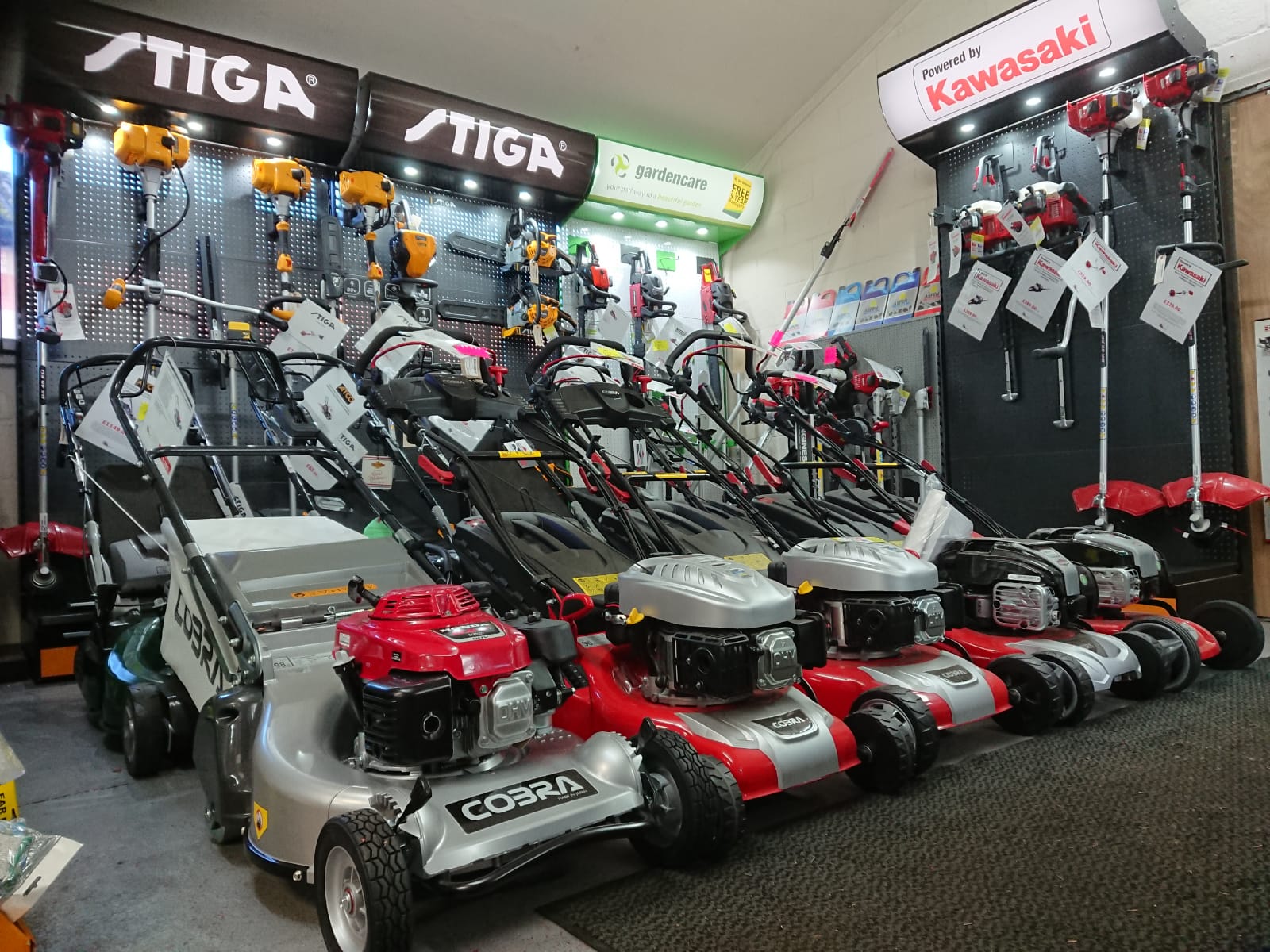 Garden machinery supplier - Banks Garden Machinery