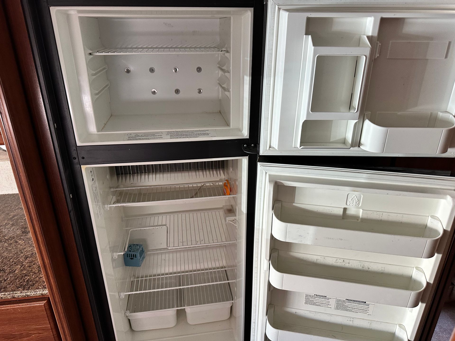 SOLD! 2009 FLEETWOOD FIESTA 36T - SOLD!! -37,537 MILES