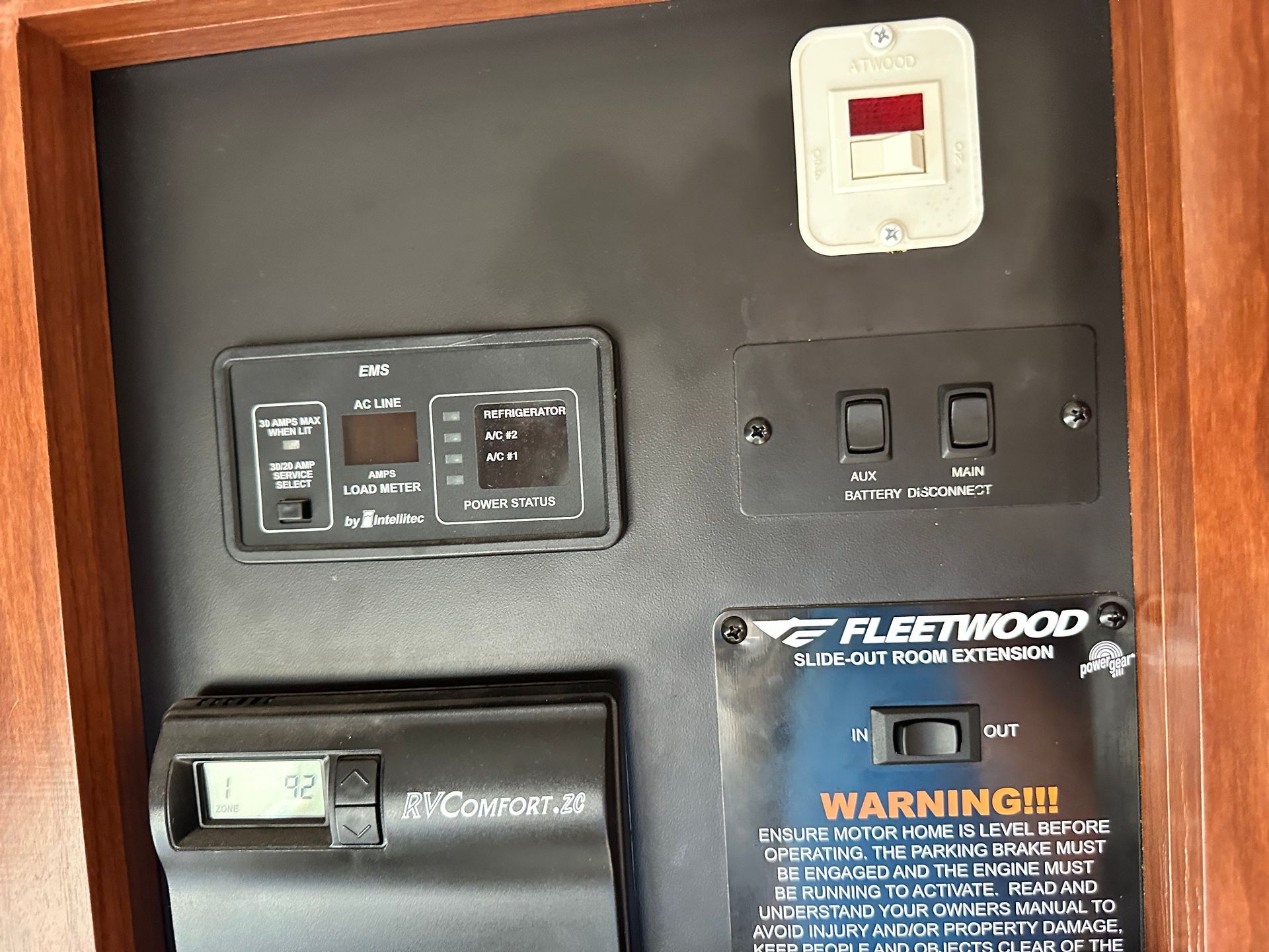 SOLD! 2009 FLEETWOOD FIESTA 36T - SOLD!! -37,537 MILES