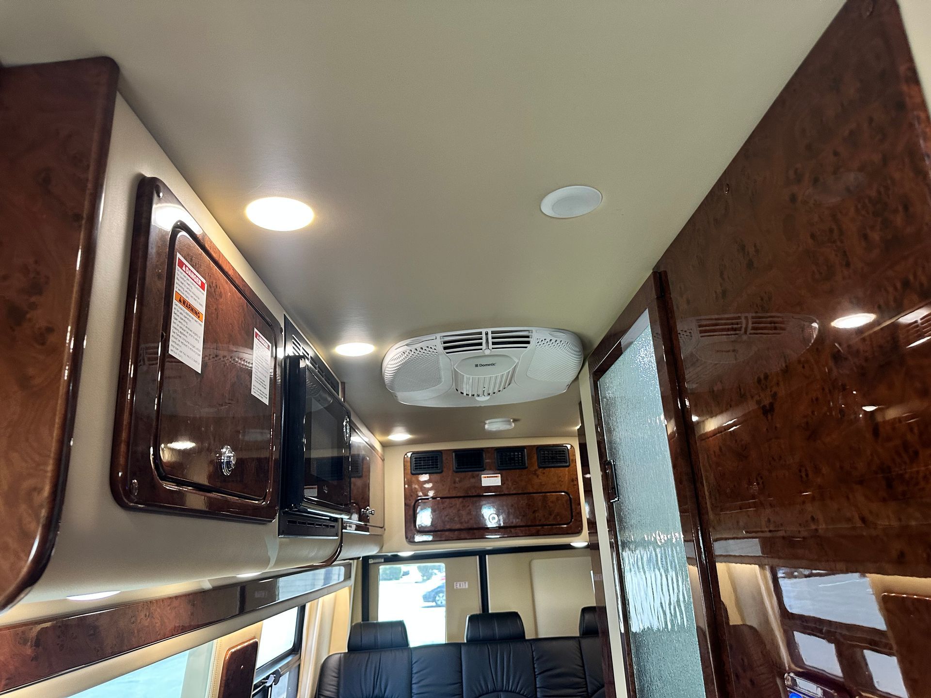 SOLD! 2016 MIDWEST WEEKENDER MD-2 LOUNGE - SOLD!