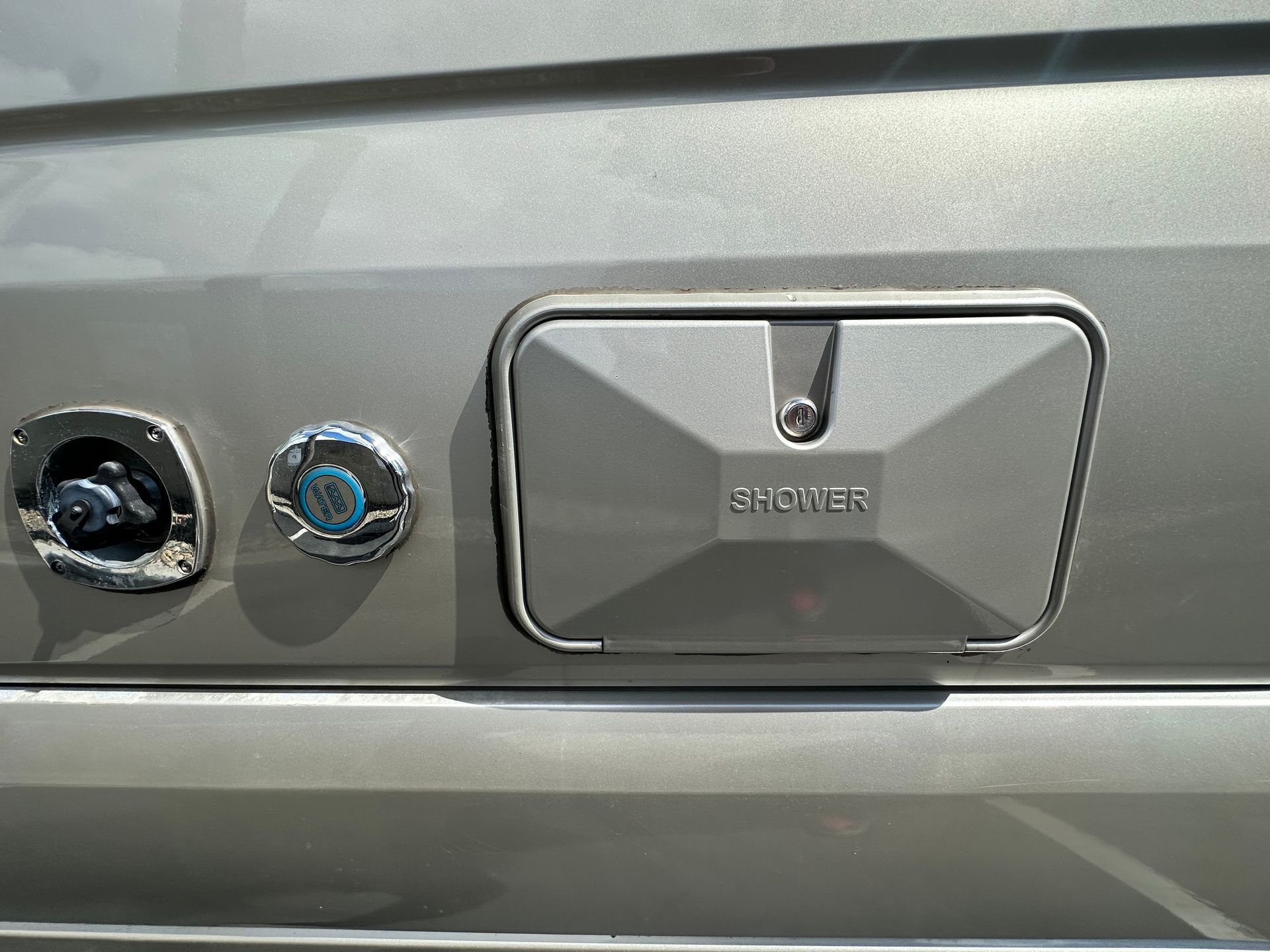 SOLD! 2016 MIDWEST WEEKENDER MD-2 LOUNGE - SOLD!