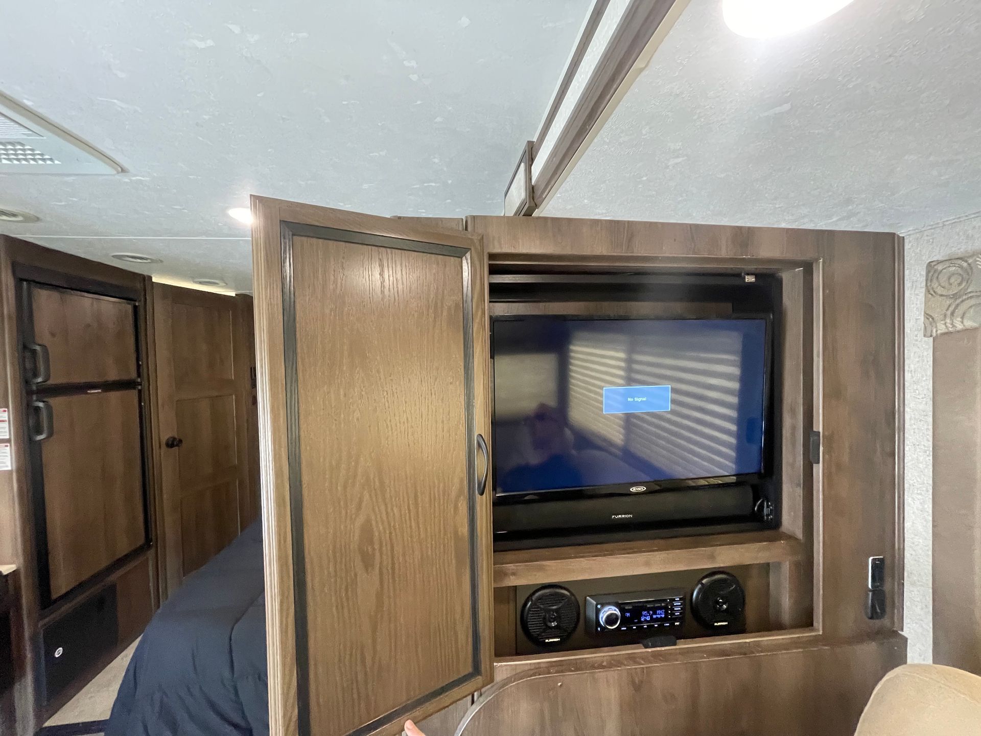 2019 COACHMEN FREELANDER 24FS