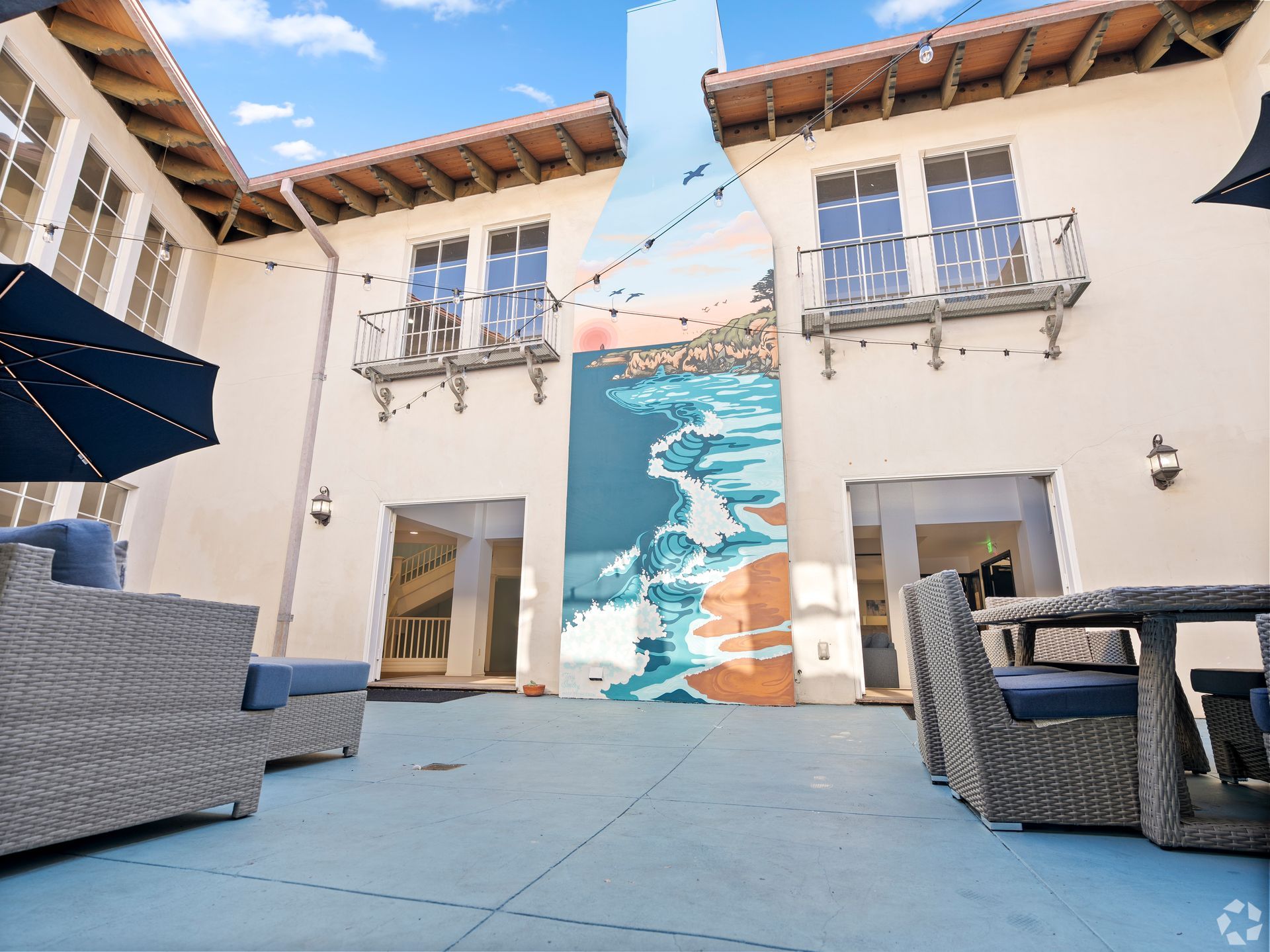 Home | St. George Apartments | Santa Cruz, CA
