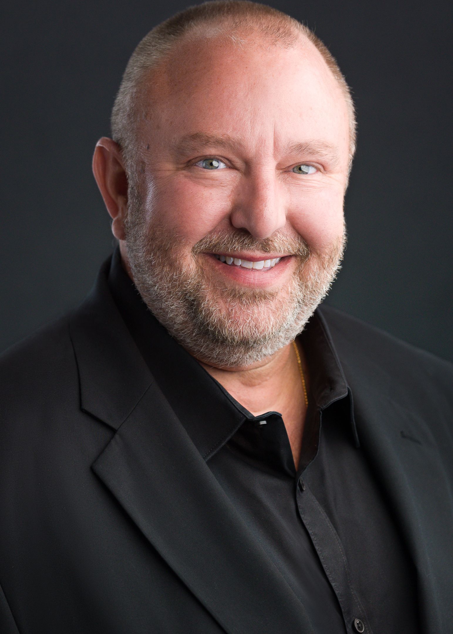 Authentic Headshots & Personal Branding | Michael Cavotta