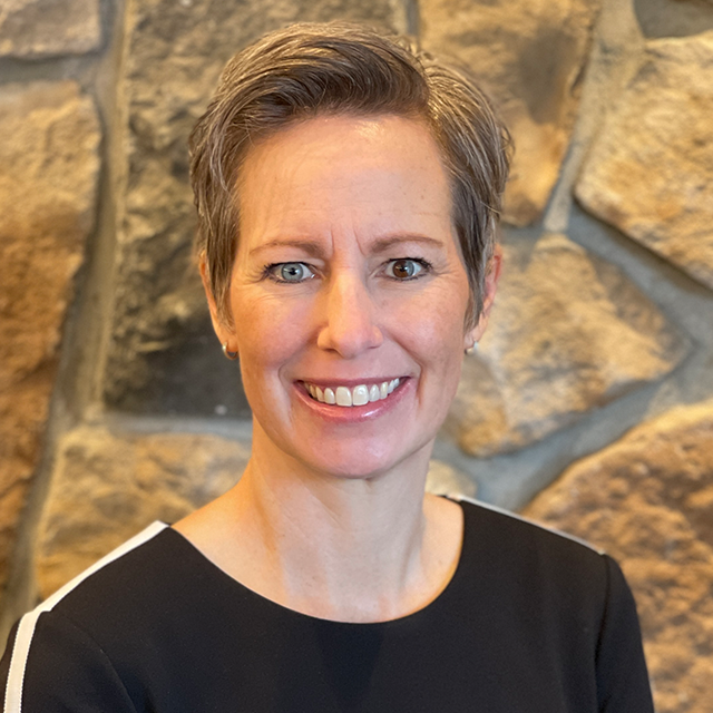 Courtney Lefebvre's Instagram, Twitter & Facebook on IDCrawl