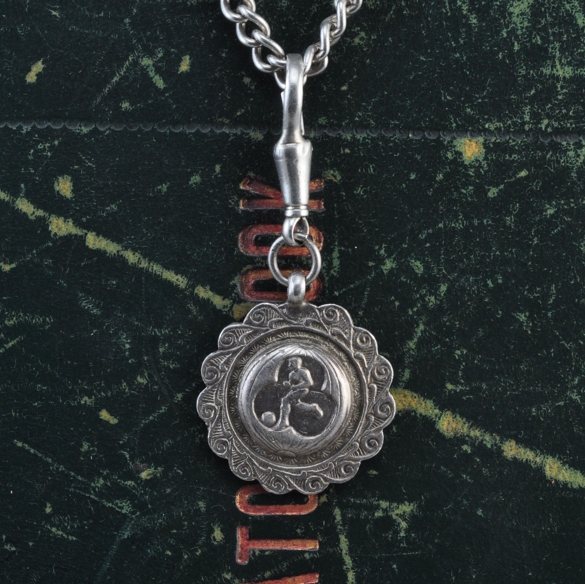 Antique & Vintage Jewellery | Zelley Jewellers | Norwich