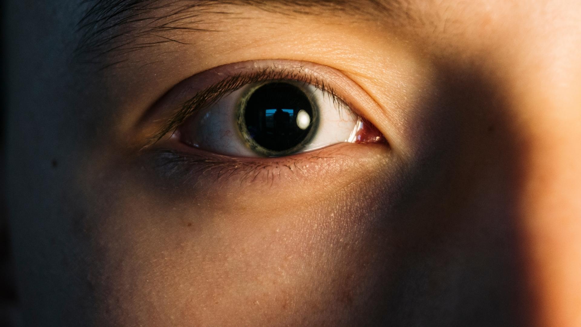 What Not to Do after Eye Dilation