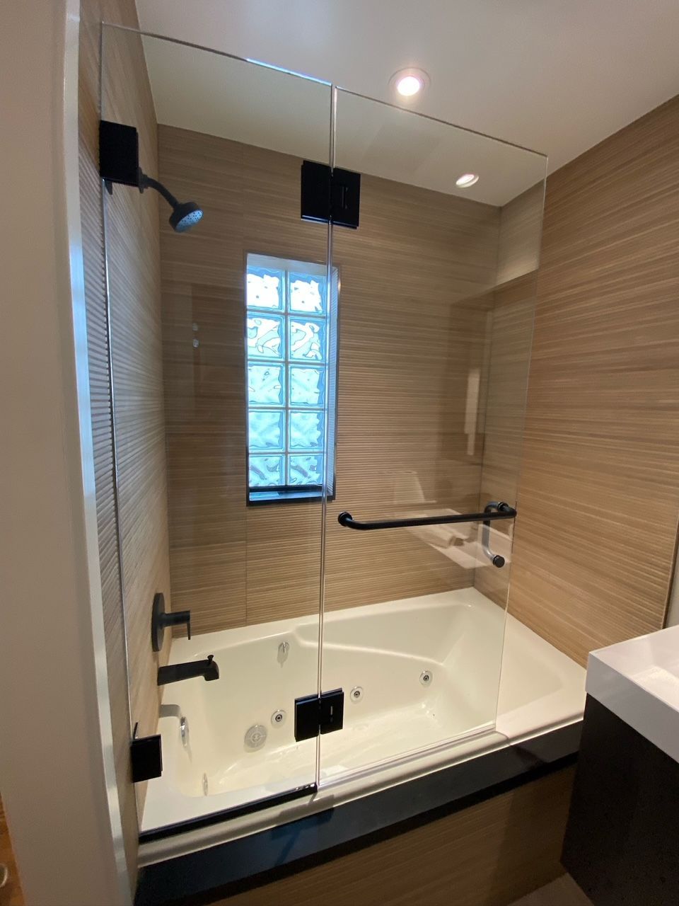 Glass Portfolio | Bethesda, MD | Chevy Chase Glass