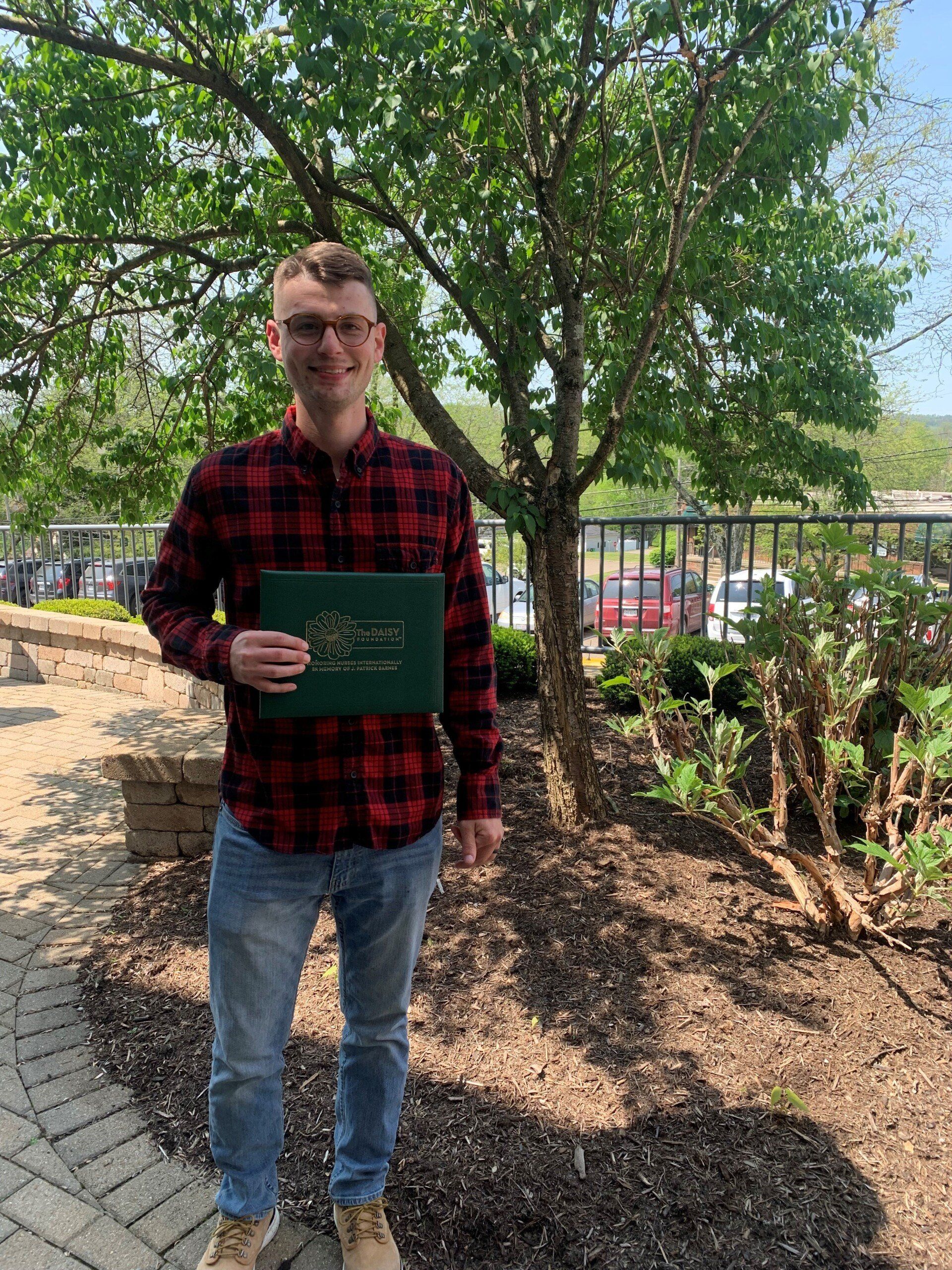 Pomerene Awards an Extraordinary Nurse