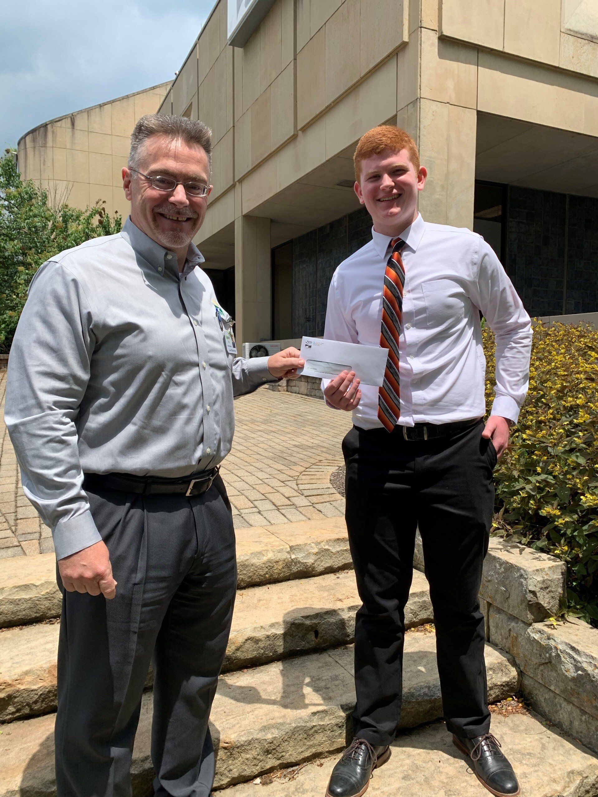 Pomerene Health Foundation Awards $4,000 Scholarship to Area Student