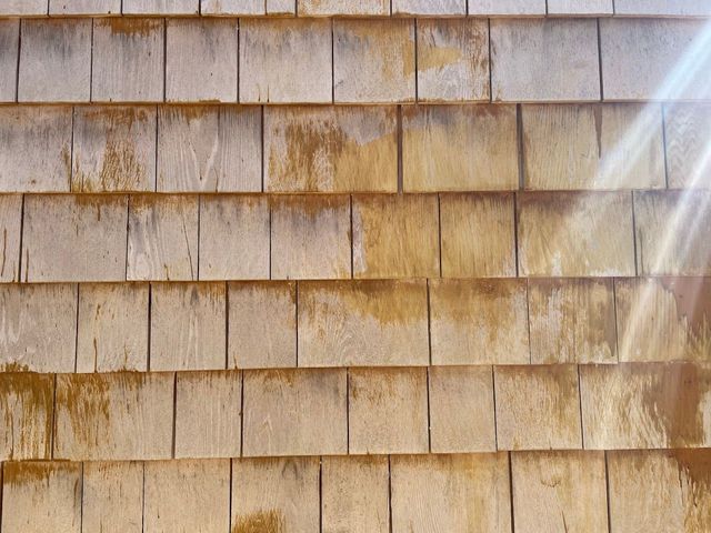 Color Of Cedar Siding Damage
