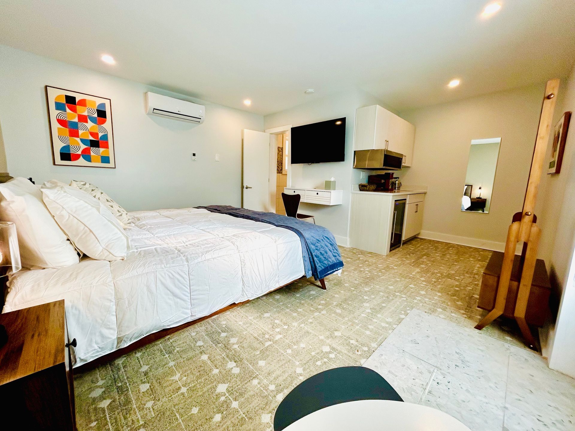 Take a Visual Tour of the Inn | New South Motor Inn